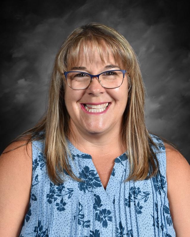 Amber Mault – Longmont Estates Elementary School